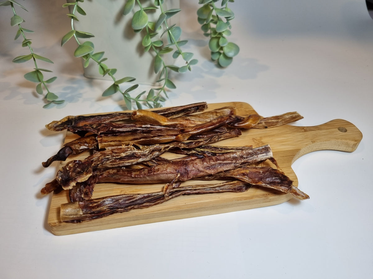 Pork Pizzle Sticks – Cheeky Mutts